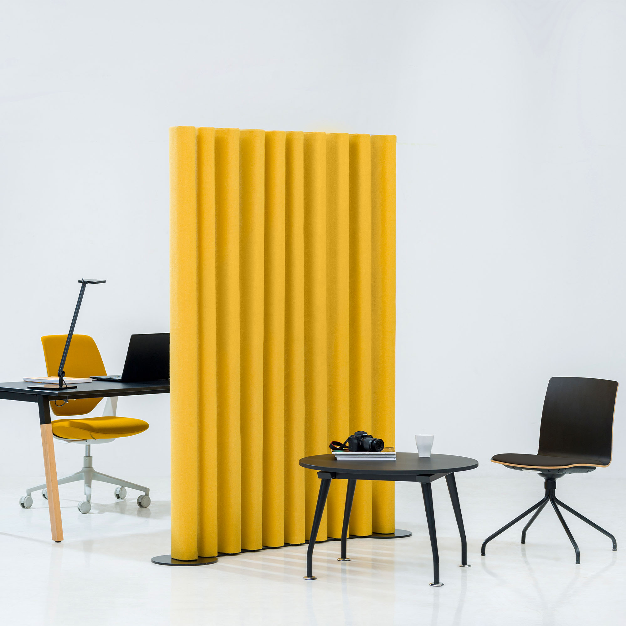 AcuStixx flexible Trennwand | Freistehendes modulares System | WeberBÜRO