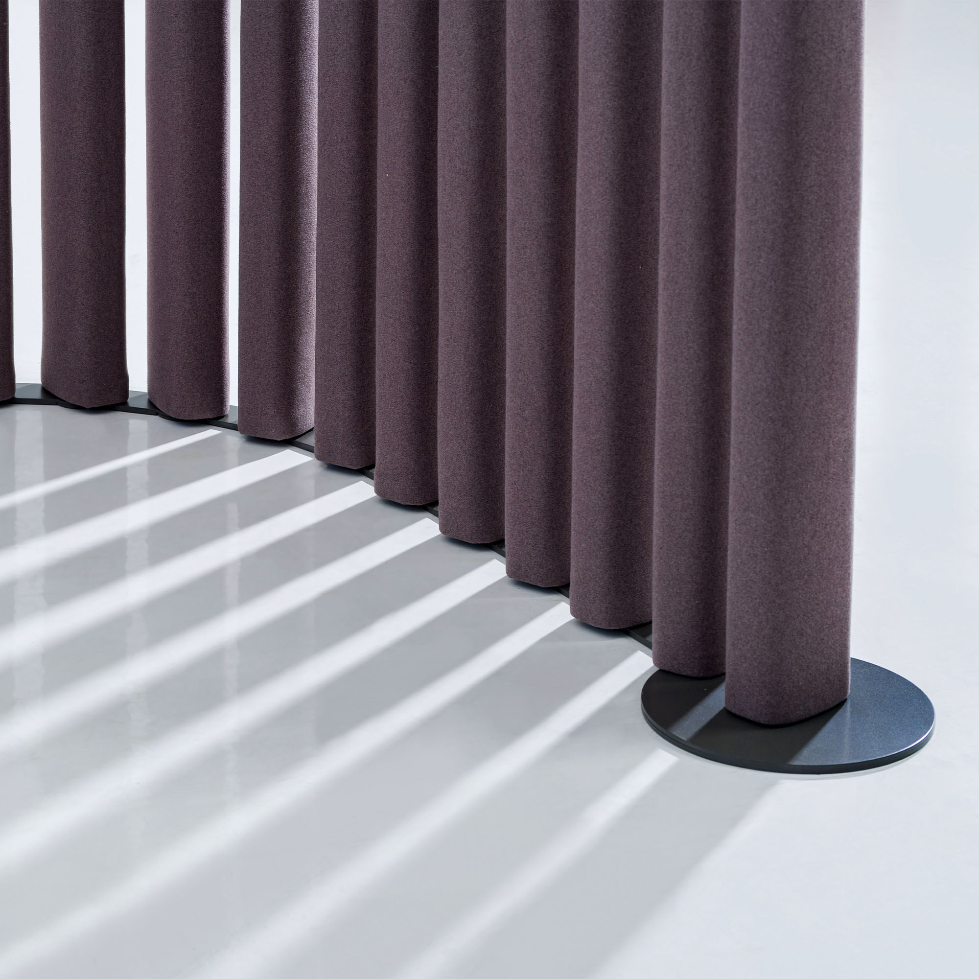 AcuStixx flexible Trennwand | Freistehendes modulares System | WeberBÜRO
